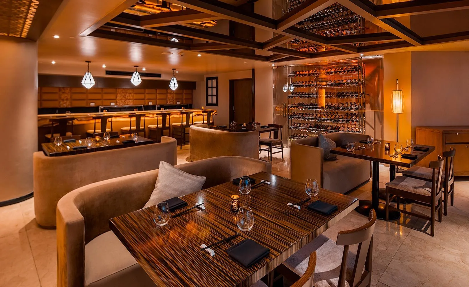 Best restaurants and bars in Playa | Playacar Palace